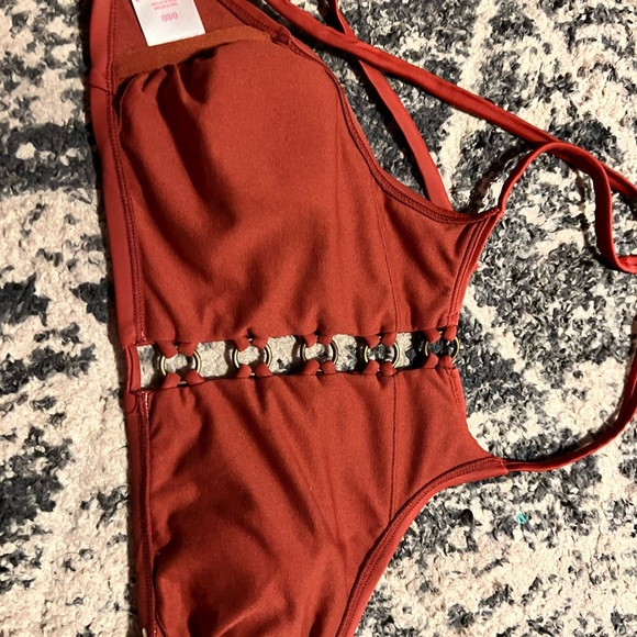 Swim | Sim Top | Poshmark